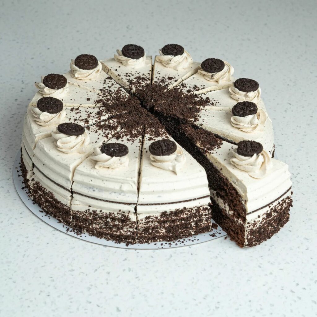 Oreo Gateau - 12 Slices - Sunset Desserts | Bakery Supplies | UK